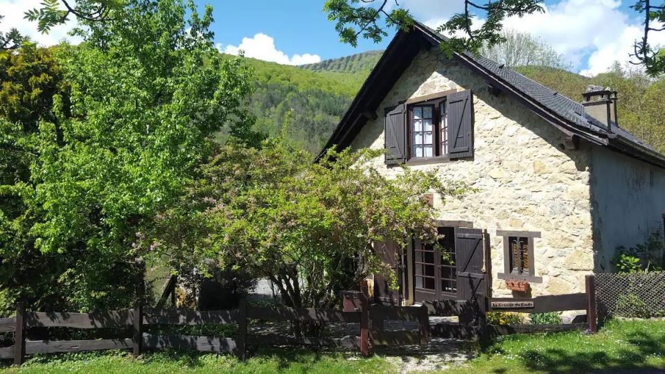 21 Gîtes Pyrénées de 15€, Location de Vacances | Gites.net