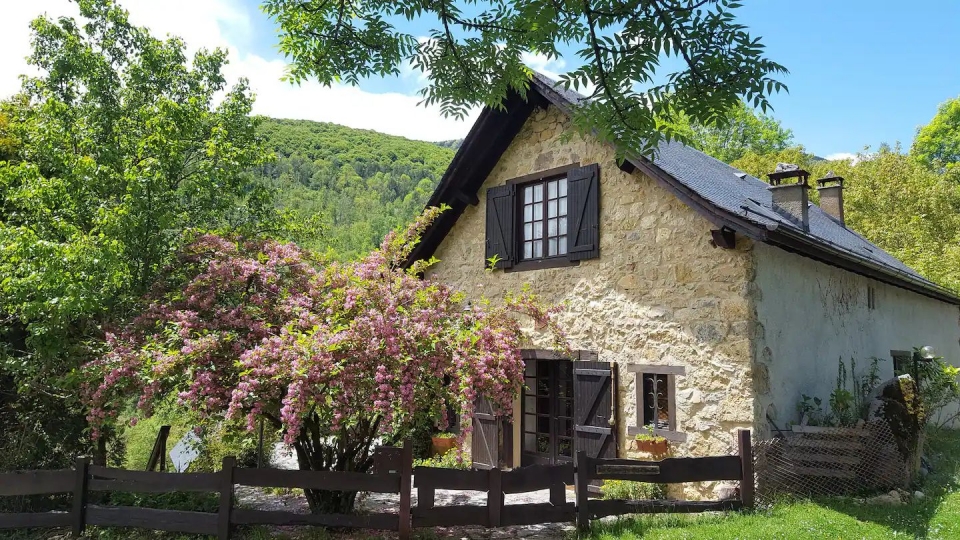 21 Gîtes Pyrénées de 15€, Location de Vacances | Gites.net